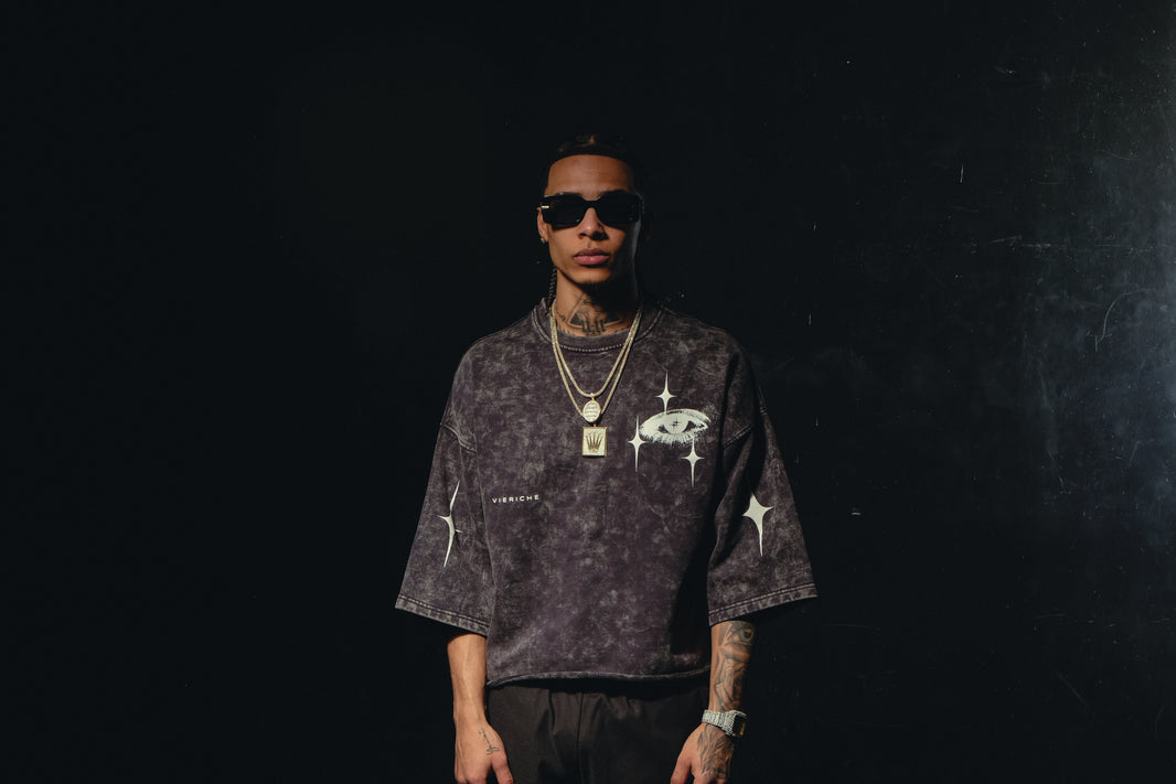 V I E + R I C H E | Premium Menswear Apparel | Vie-Riche Streetwear ...